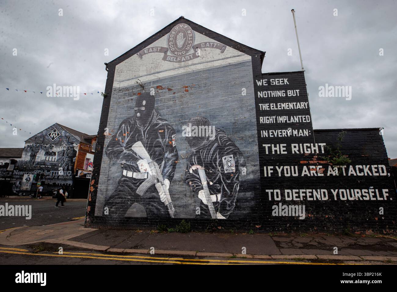 A mural to the Ulster loyalist paramilitary group the Ulster Volunteer ...