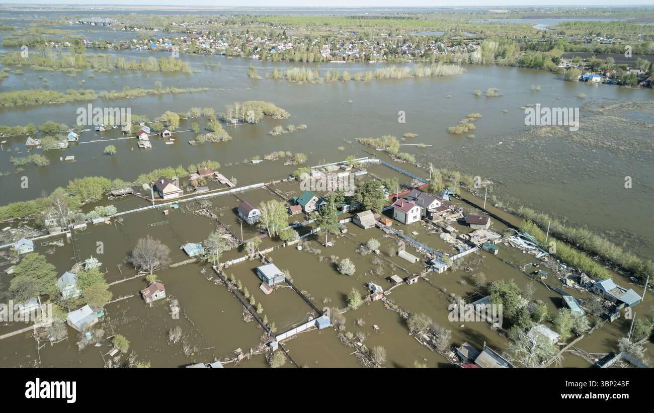 Floods and cyclone, global warming. Climate change,natural disasters ...