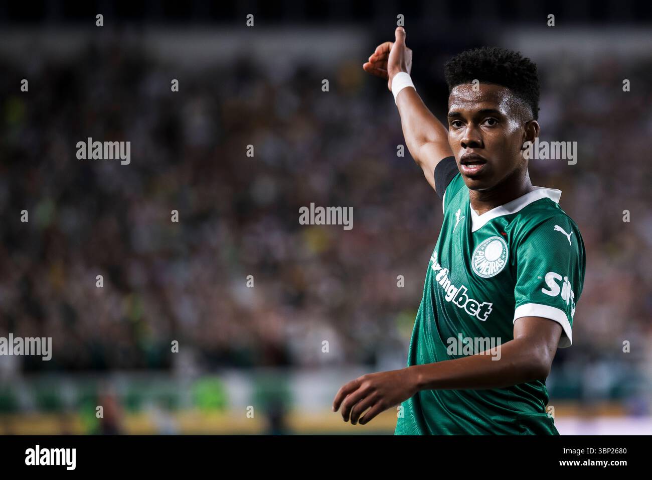Estevao willian chelsea hi-res stock photography and images - Alamy