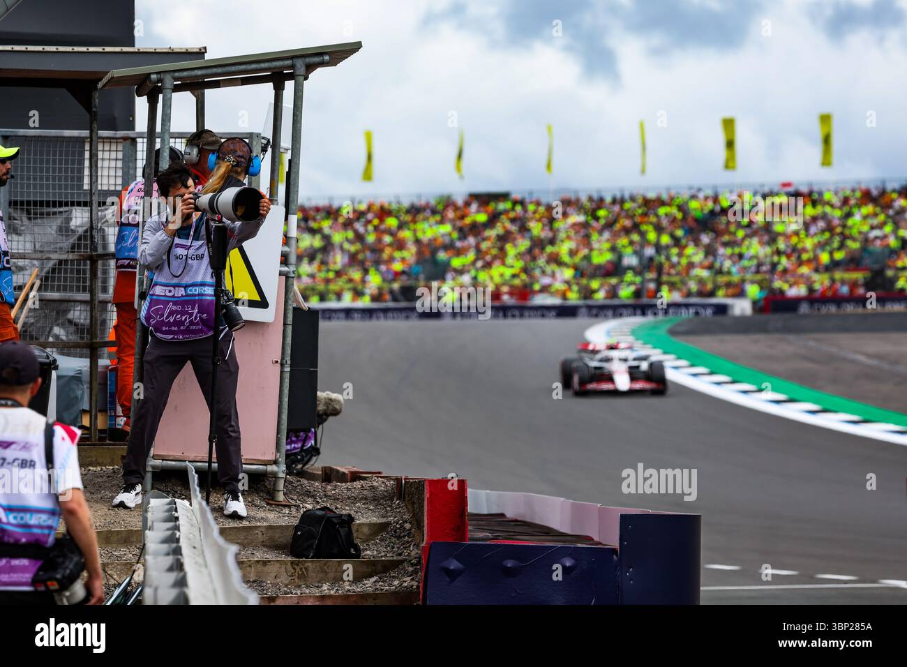 Andre Ferreira photographer media shooting trackside the Haas F1 Team ...