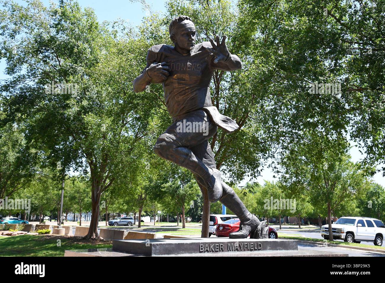 NORMAN, OK - JUNE 08: A general view of a statue of 2017 Heisman Trophy ...