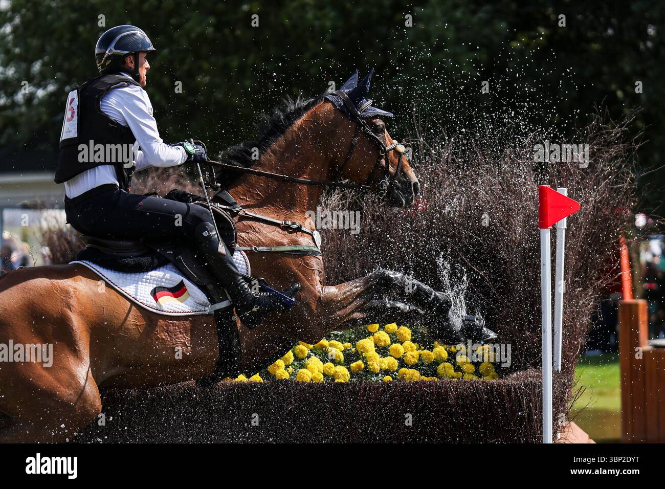 Calvin B?ckmann auf Altair de la Cense beim UBS-Cup in der Teilpr?fung ...