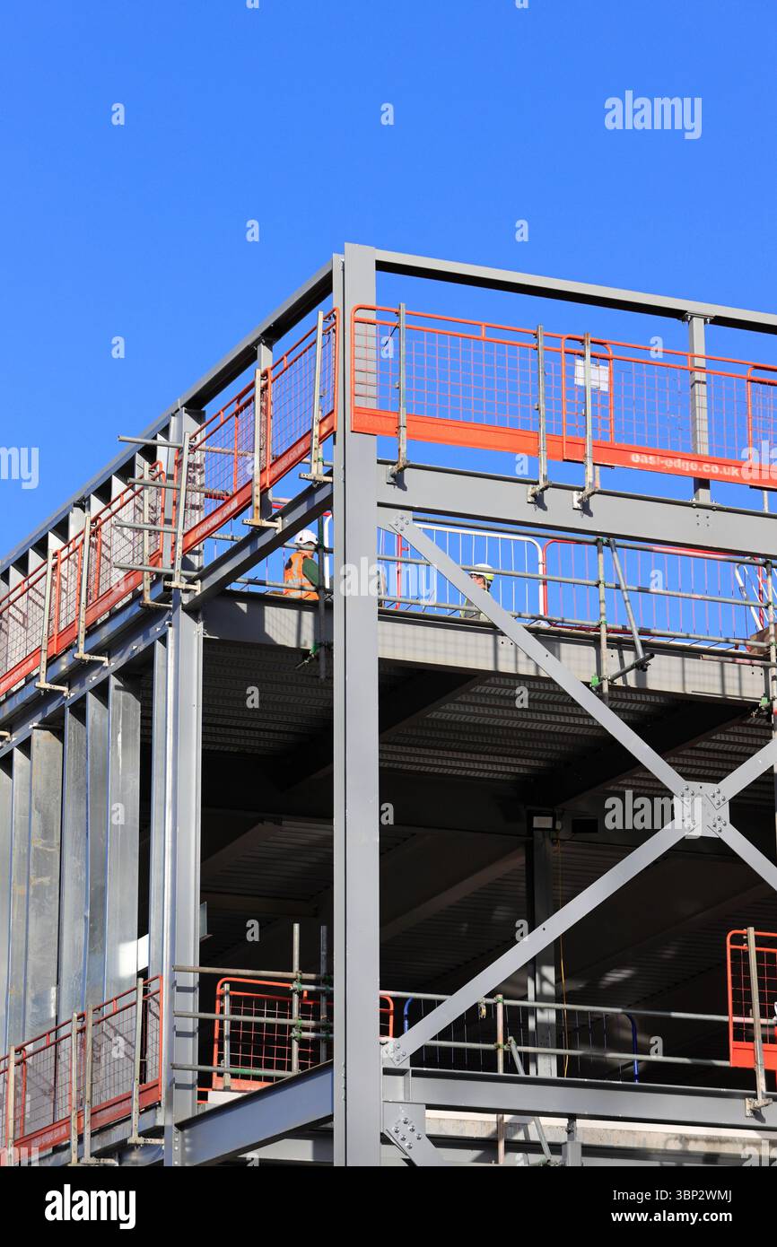 Radcliffe hub skeleton frame structural steelwork and seconday steel ...