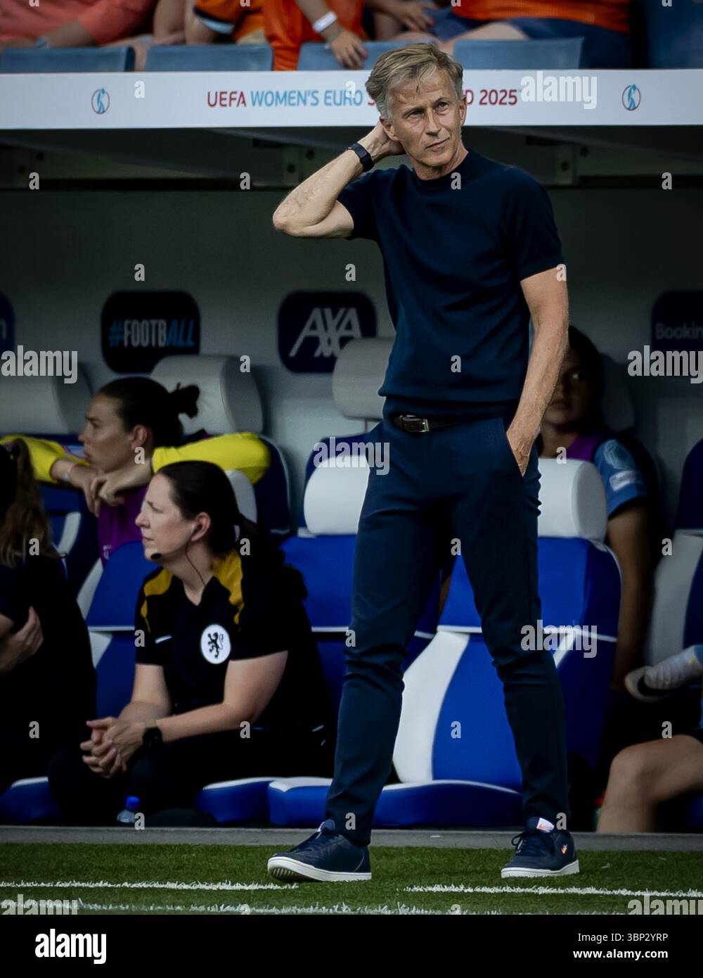LUZERN- Holland coach Andries Jonker during the European Championship ...