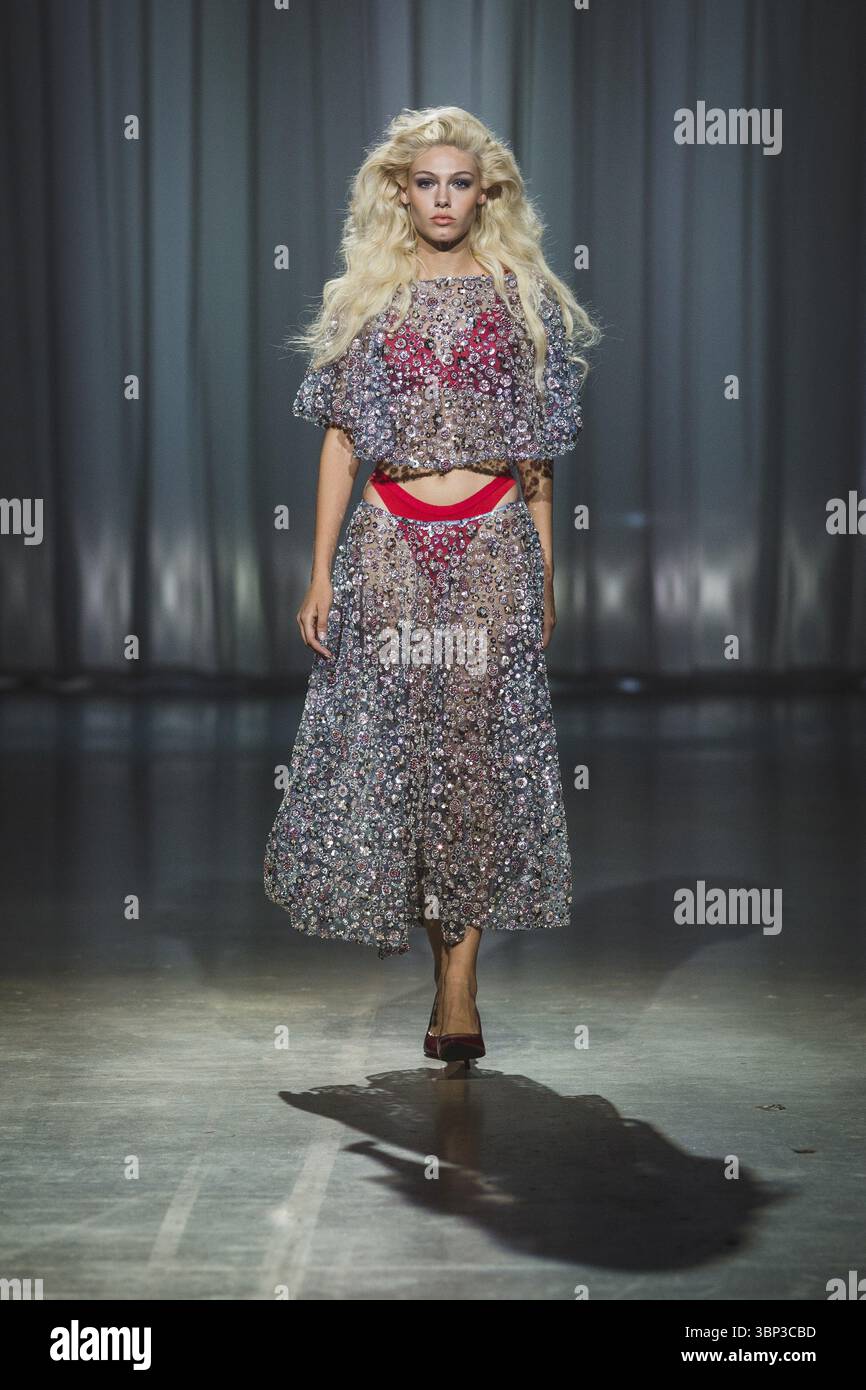 Daniela (winner GNTM2025) as a model for Kilian Kerner during the ...