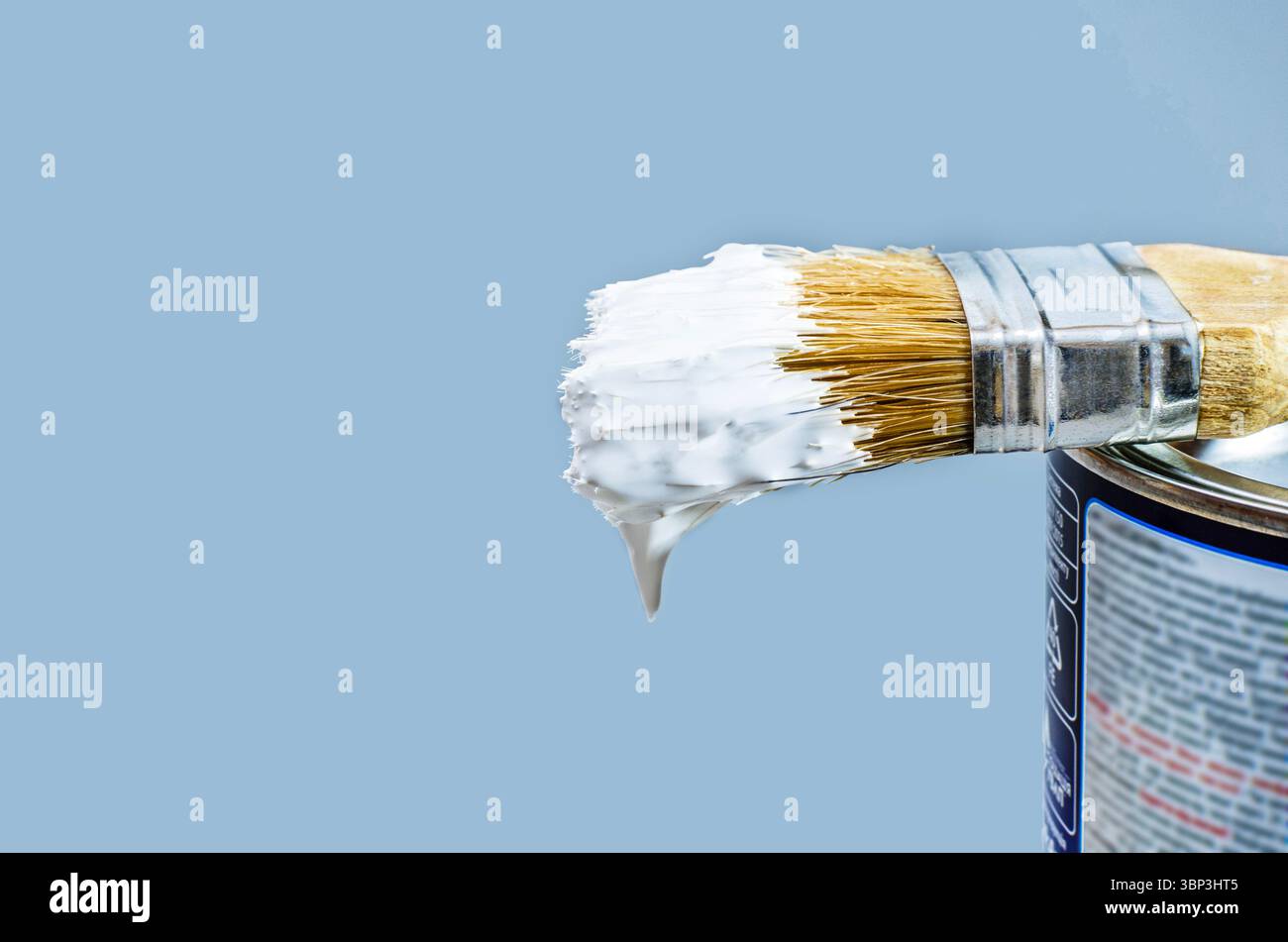 Paint dripping from paint brush hi-res stock photography and images - Alamy