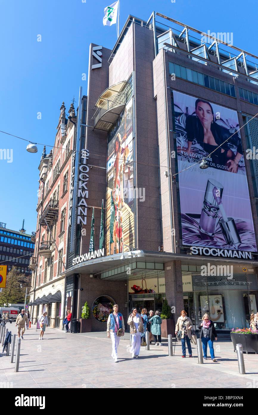 Entrance stores stockmann department store aleksanterinkatu kluu hi-res ...