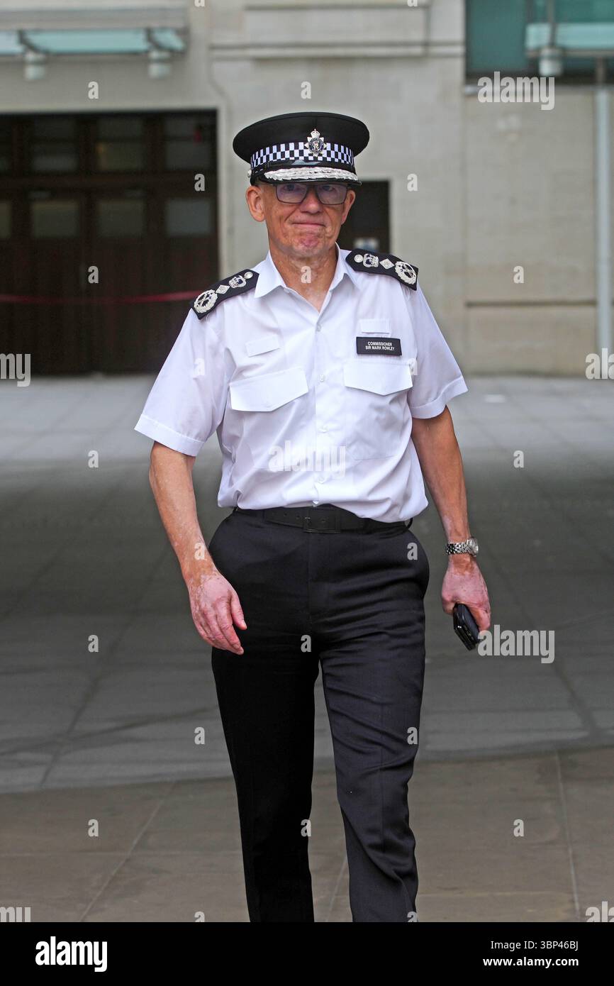 Metropolitan Police Commissioner Sir Mark Rowley leaves BBC ...