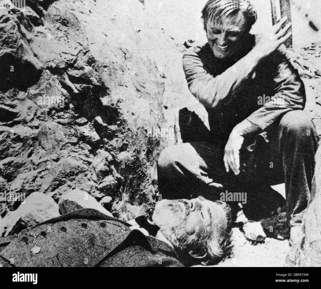 Kirk douglas actor 1970 hi-res stock photography and images - Alamy