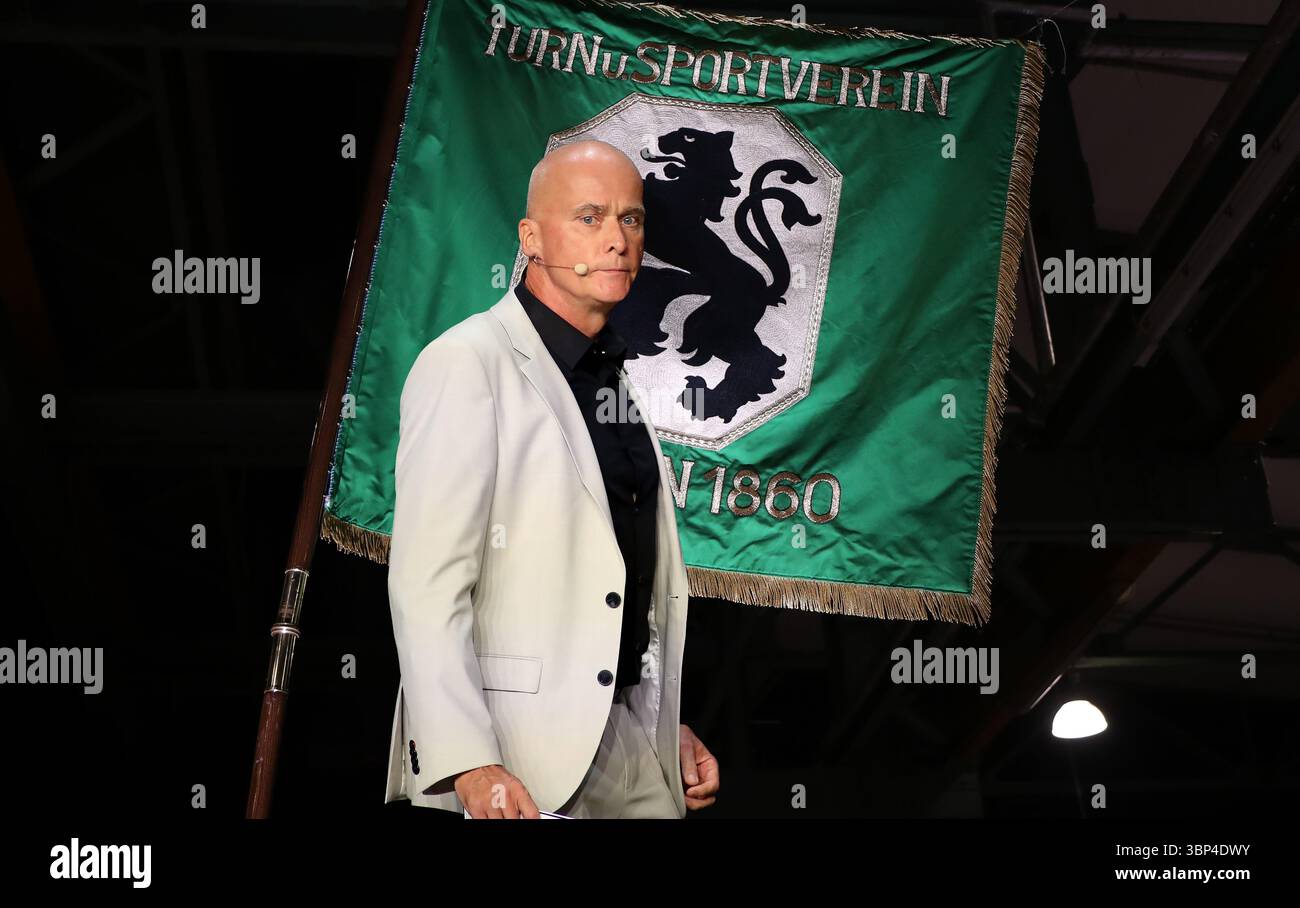 ! ACHTUNG FOTOMONTAGE ! Fussball, Herren, Saison 2025/2026, TSV 1860 ...