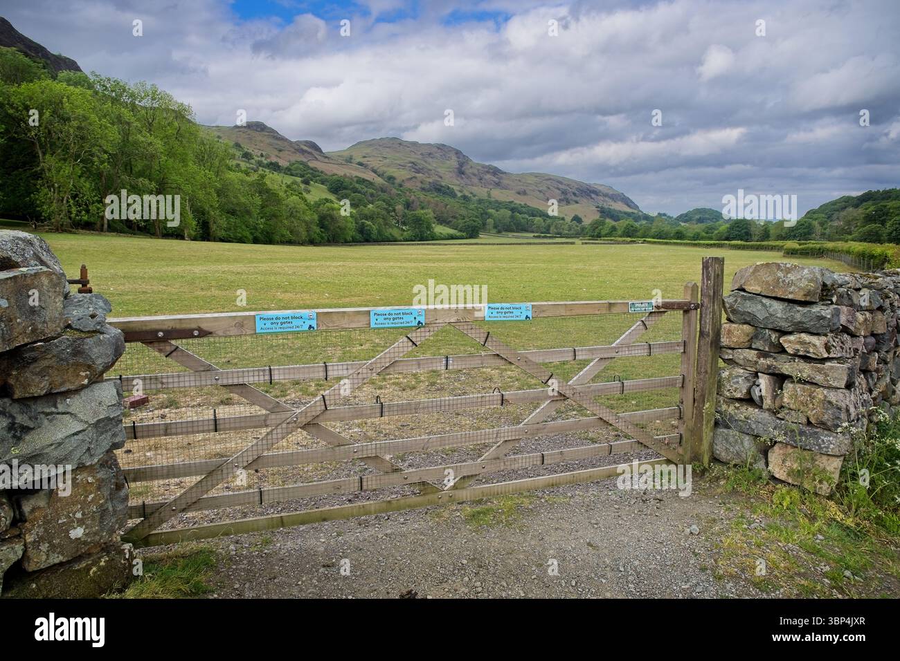 Walking around Great Crag - Ulpha Fell to Devoke water in Eskdale ...