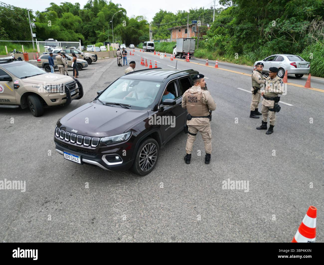 highway police approach highway police, bahia, checkpoint, approach ...