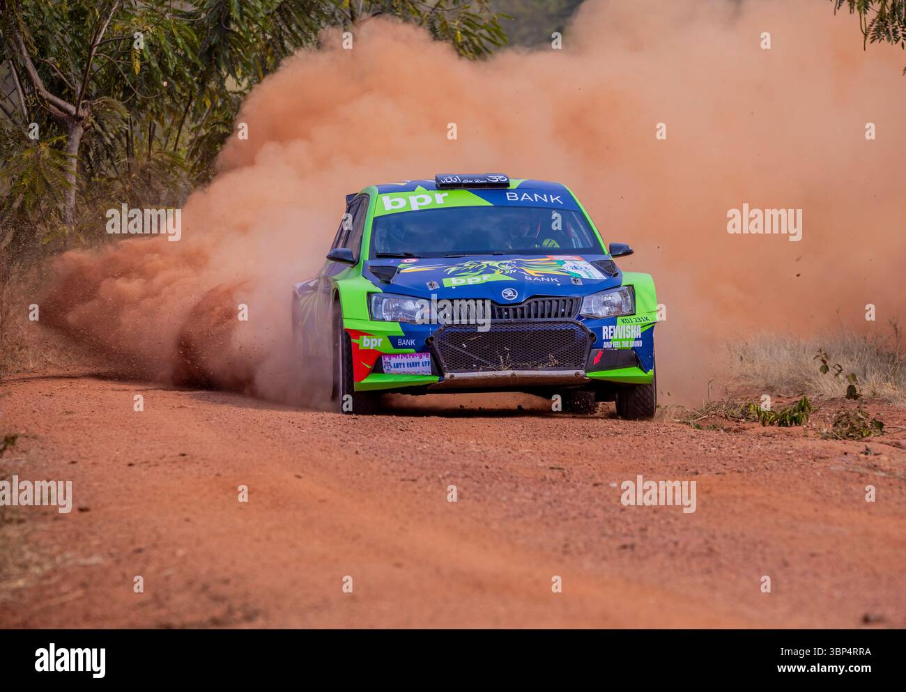 (250706) -- KIGALI, July 6, 2025 (Xinhua) -- The two-time FIA African ...