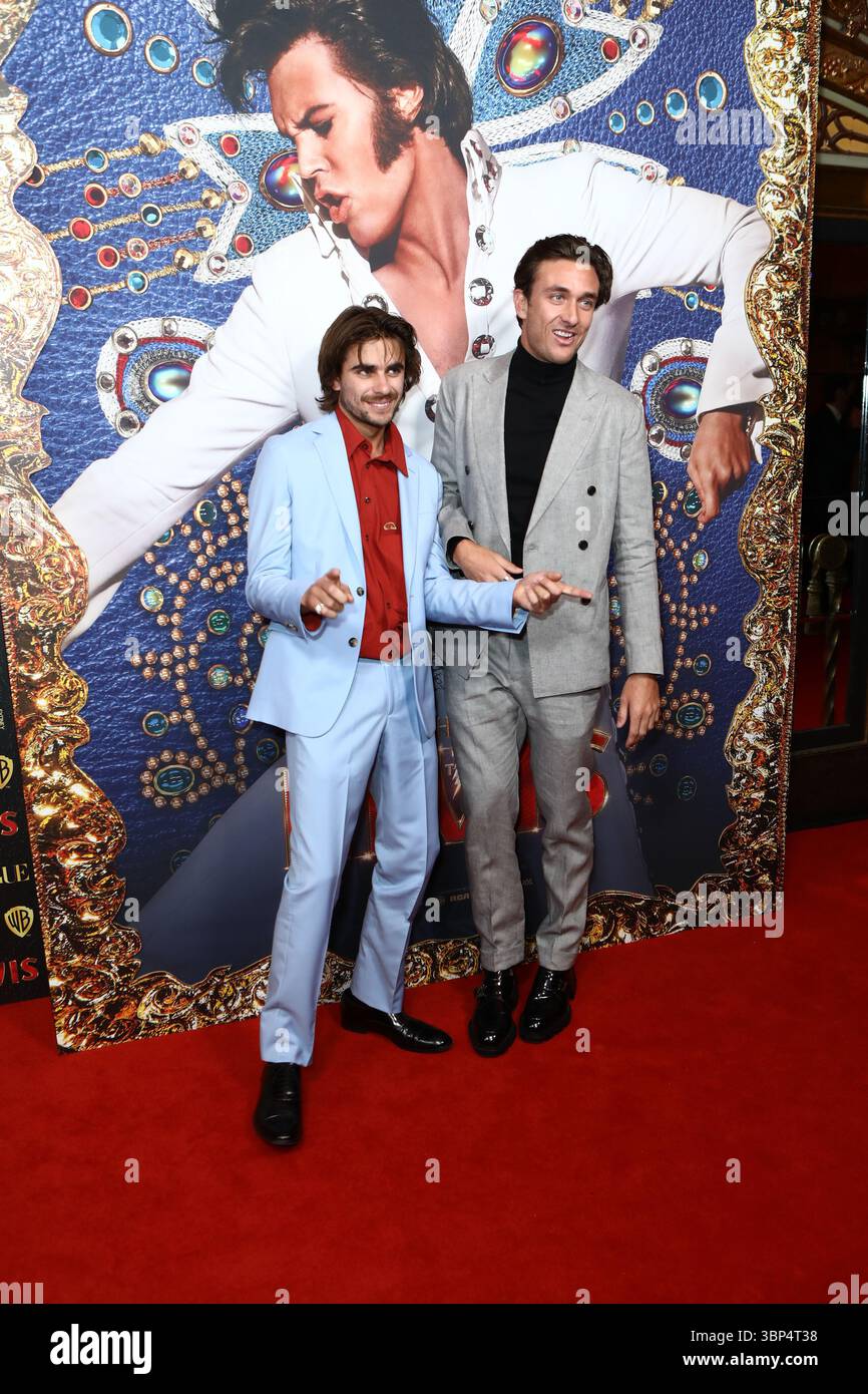 Matt Ford, Jack Steele walk the red carpet at the Sydney premiere of ...