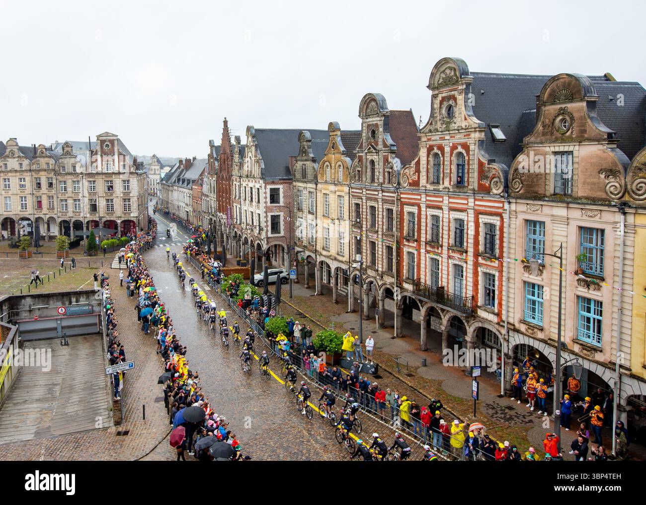 Tour de France 2025, Stage 2, LAUWIN-PLANQUE to BOULOGNE-SUR-MER The ...