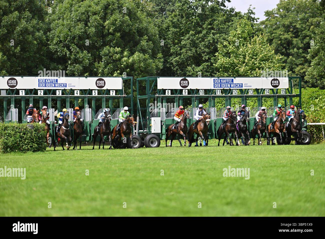 06.07.2025, Galopprennbahn Hamburg-Horn, Galopp Derby 2025, Sparkasse ...