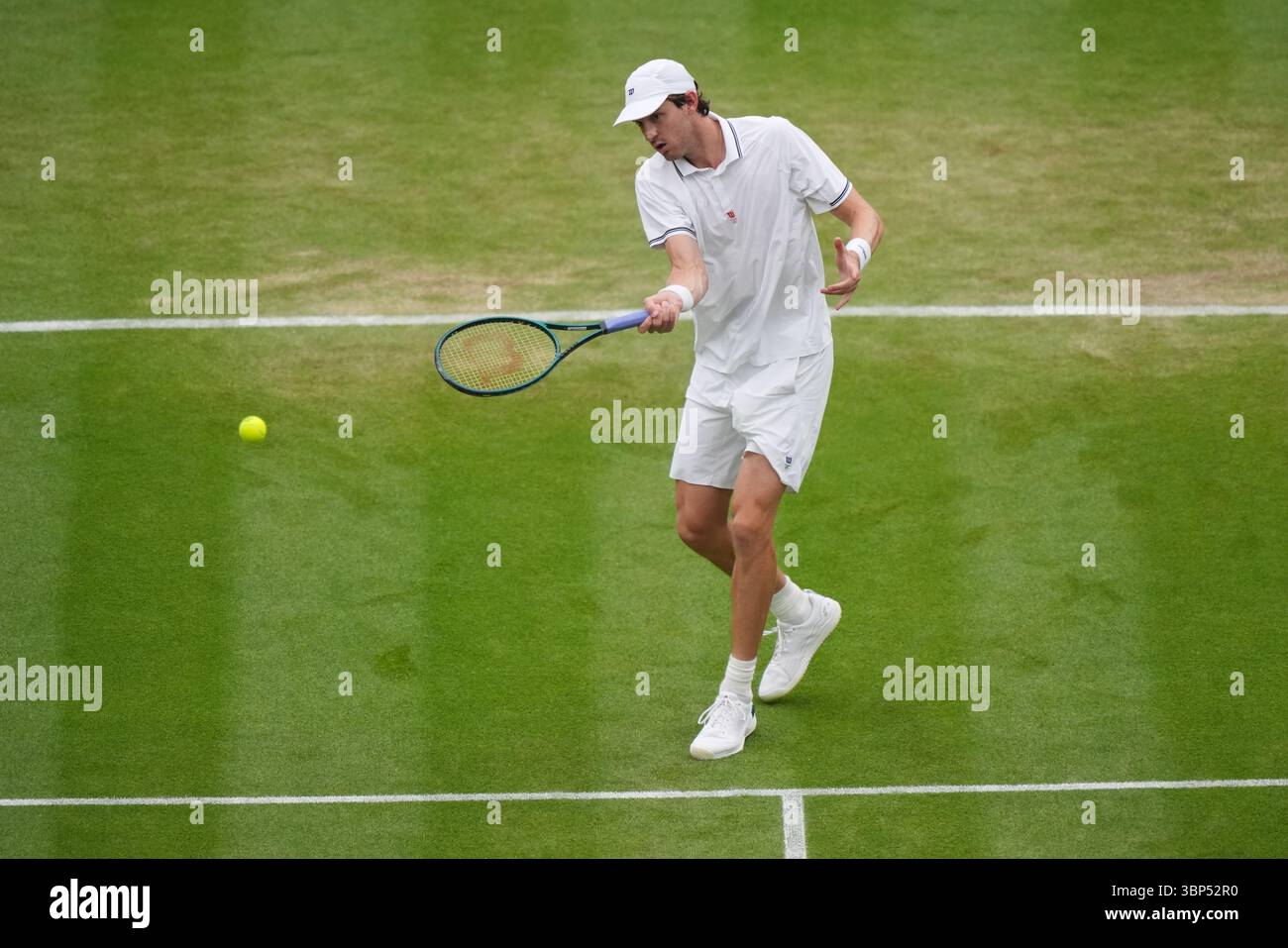 Nicolas Jarry during his Gentlemen's Singles match against Cameron ...