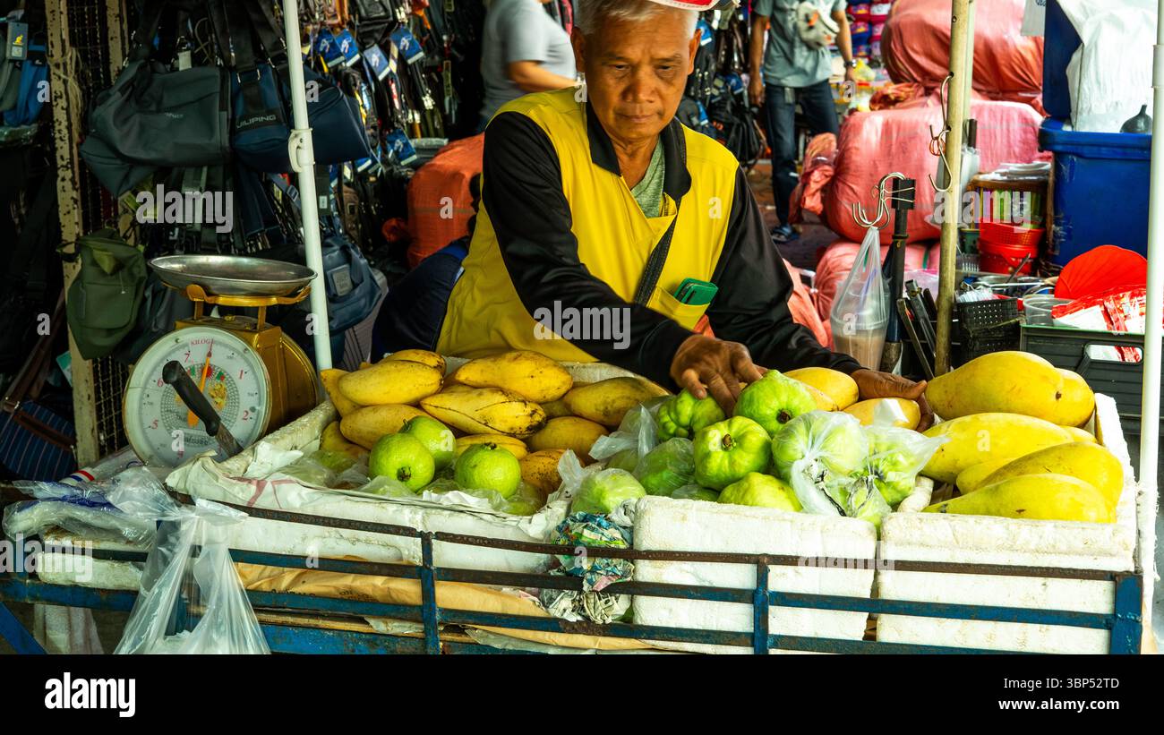 Street food vendor Stock Photo - Alamy