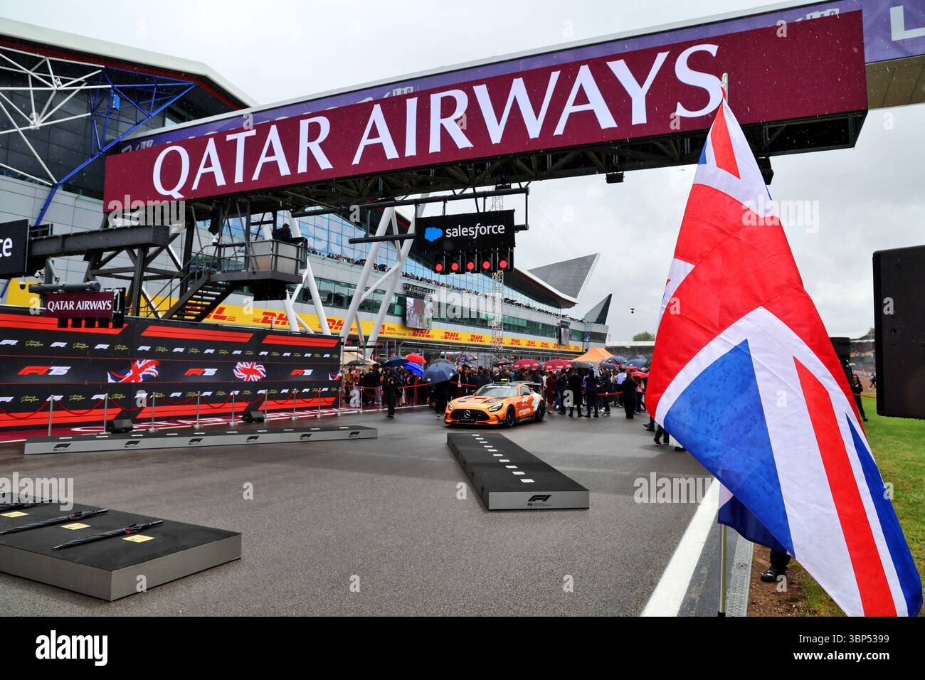 Silverstone, UK. 06th July, 2025. Grid atmosphere. 06.07.2025. Formula ...