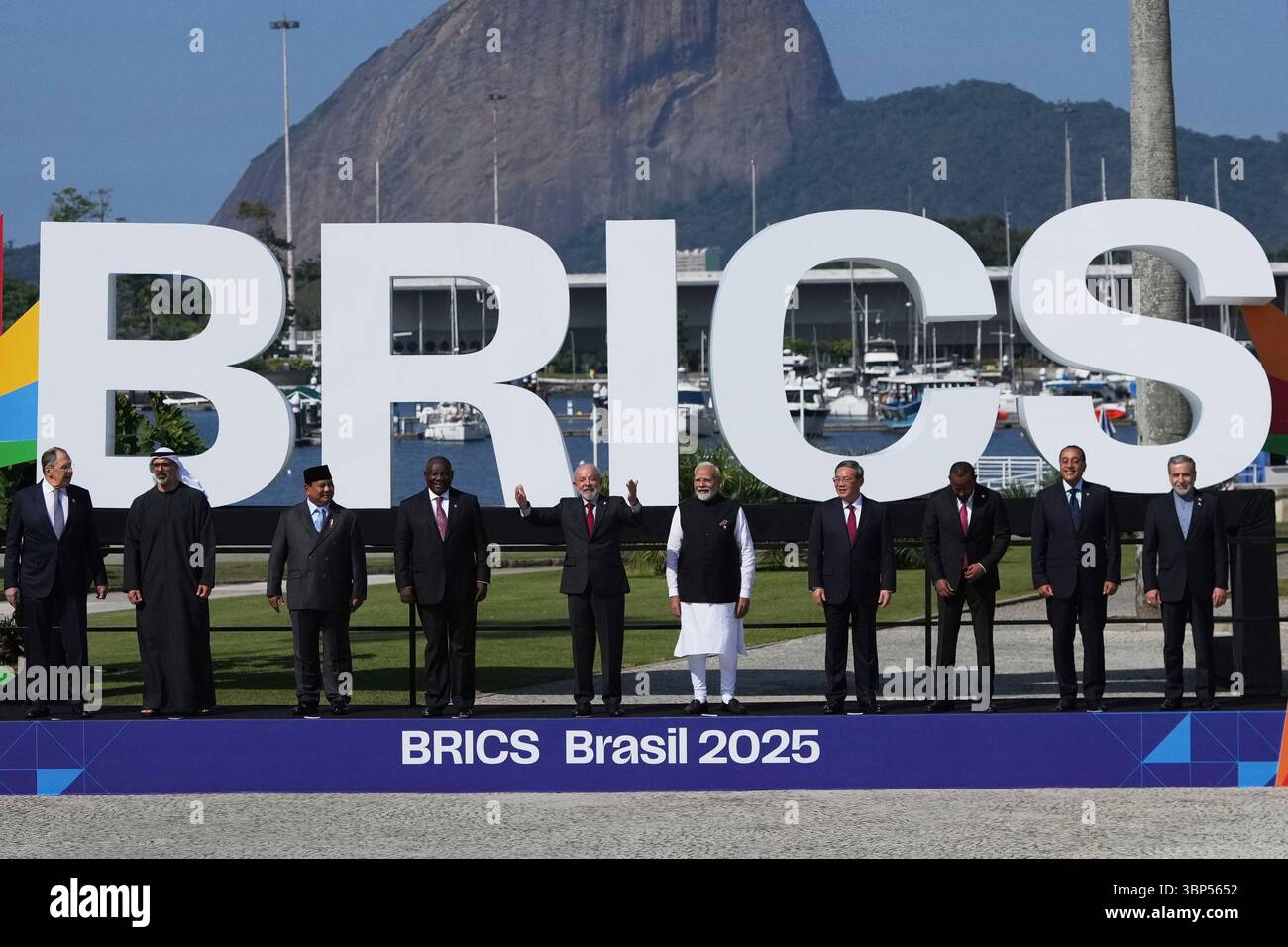 World leaders pose for a group photo at the 17th annual BRICS summit in ...