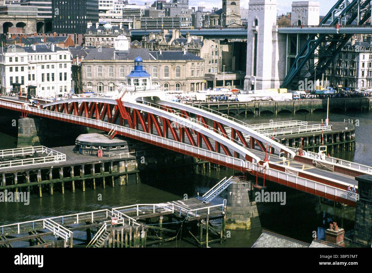 The Swing Bridge and River Tyne at Newcastle in 1984 Stock Photo - Alamy