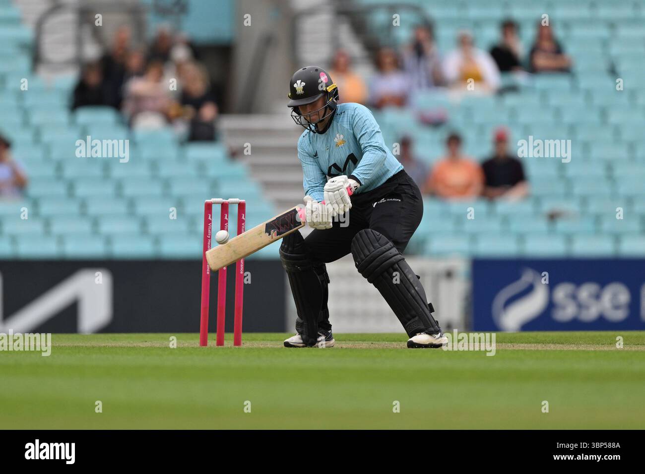 London, England, 6th July, 2025: Rachel King of Surrey Women during the ...