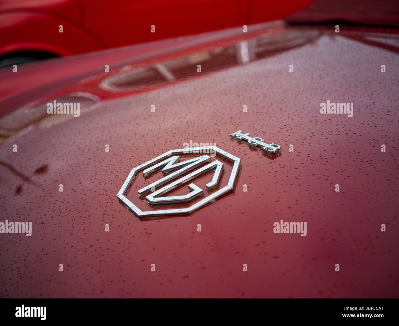 MG BADGE TRURO CLASSIC CAR RALLY PLAZA Stock Photo - Alamy