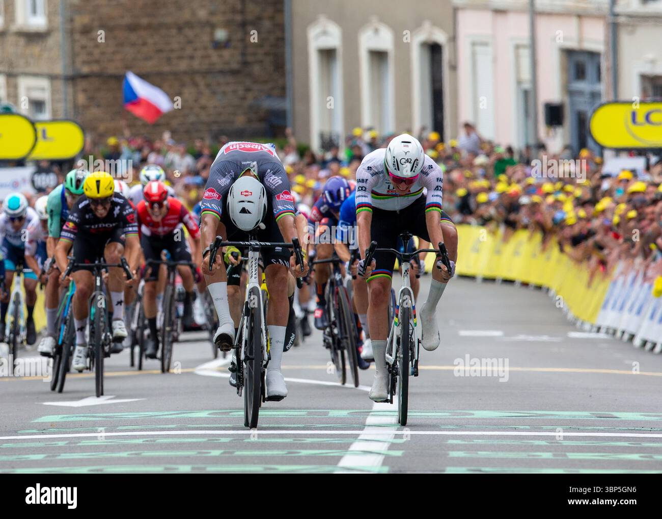 Tour de France 2025, Stage 2, LAUWIN-PLANQUE to BOULOGNE-SUR-MER ...