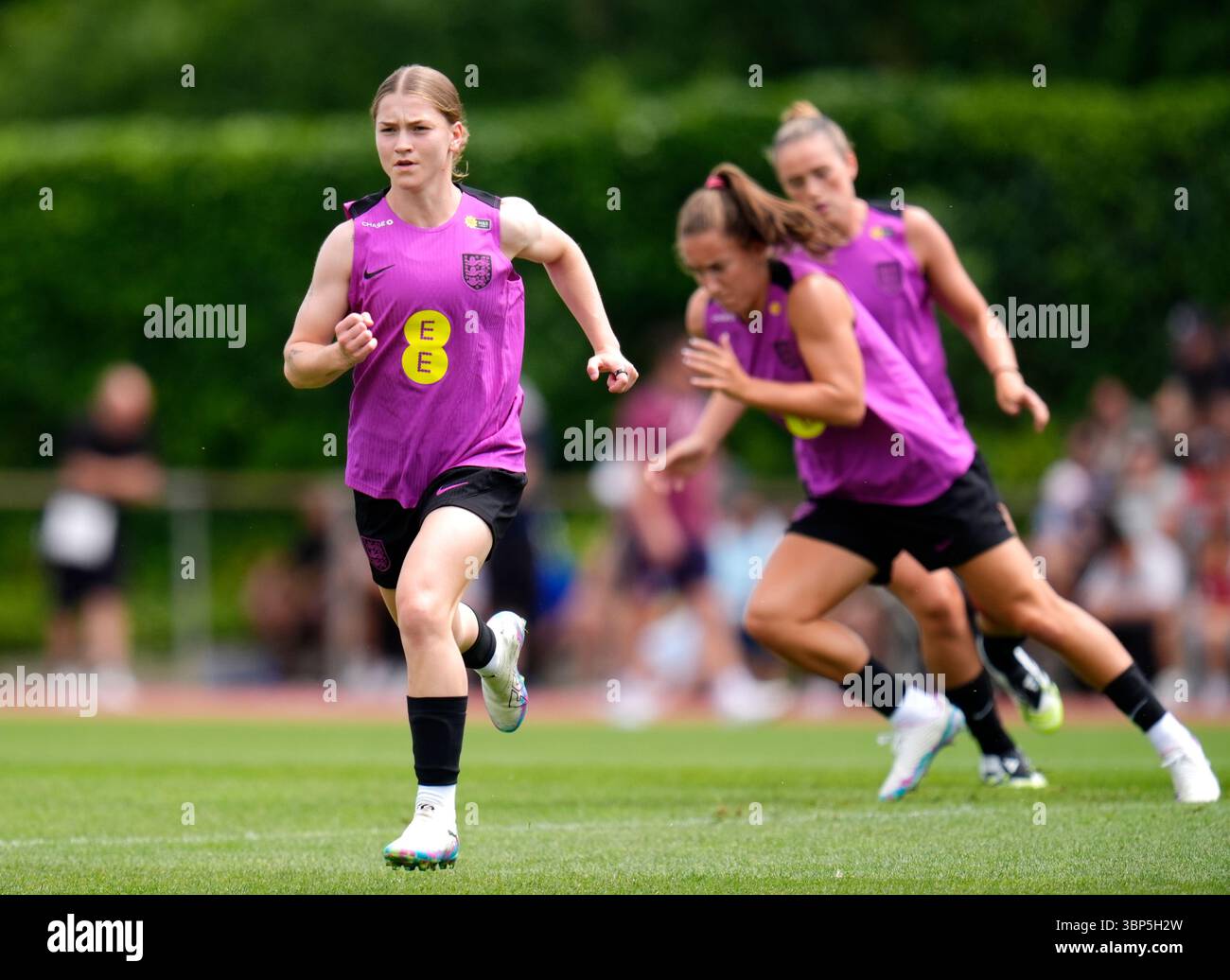 England's Jess Park during a training session at the Sportanlage Au in ...
