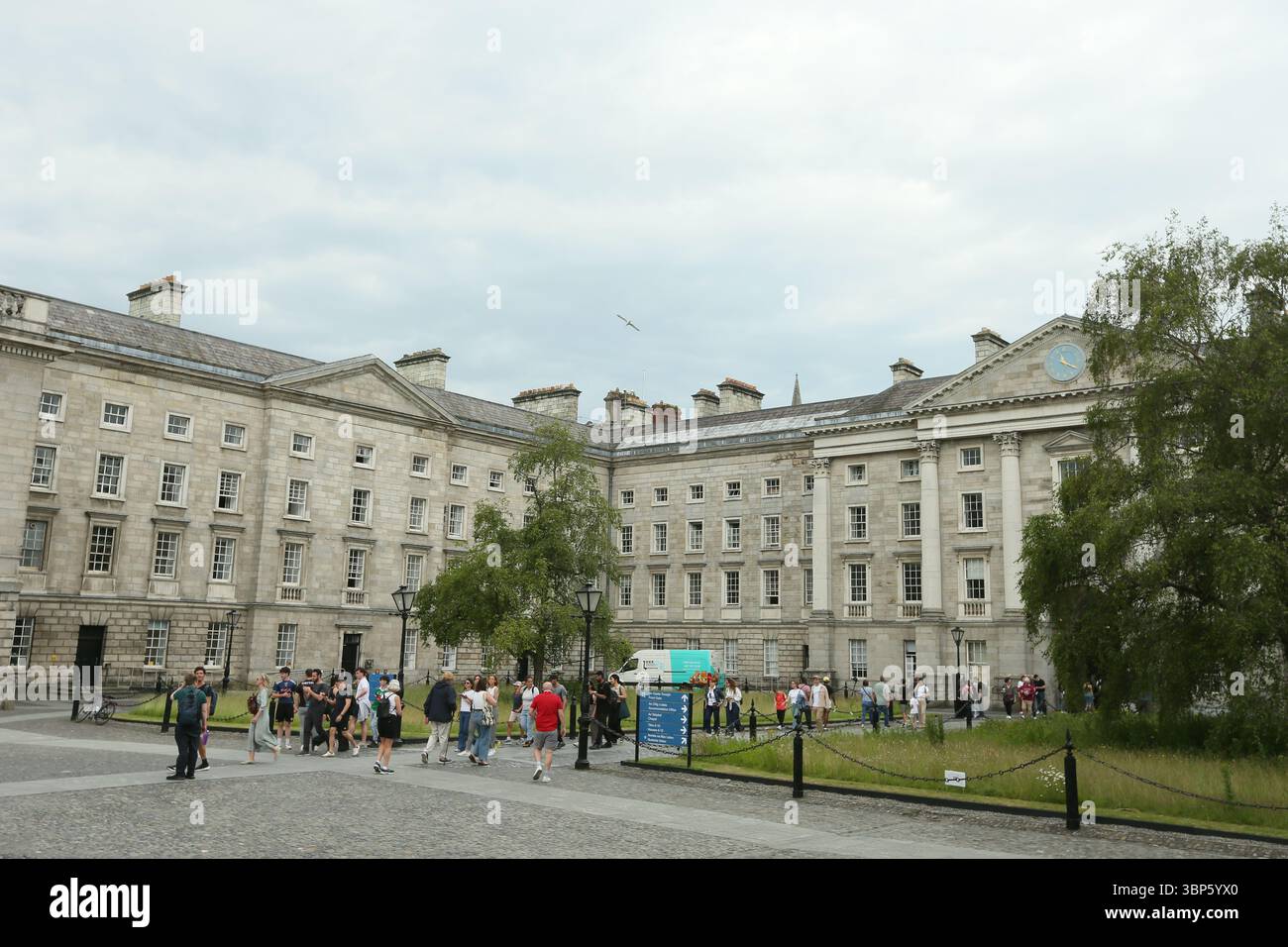 Dublin, Ireland - 20th June 2025 - Visitors walk in to Parliament ...