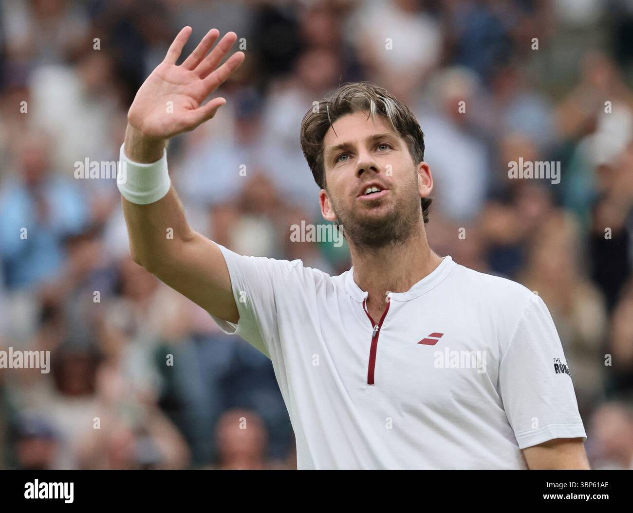 Cameron Norrie of United Kingdom responds to cheers from the crowd ...