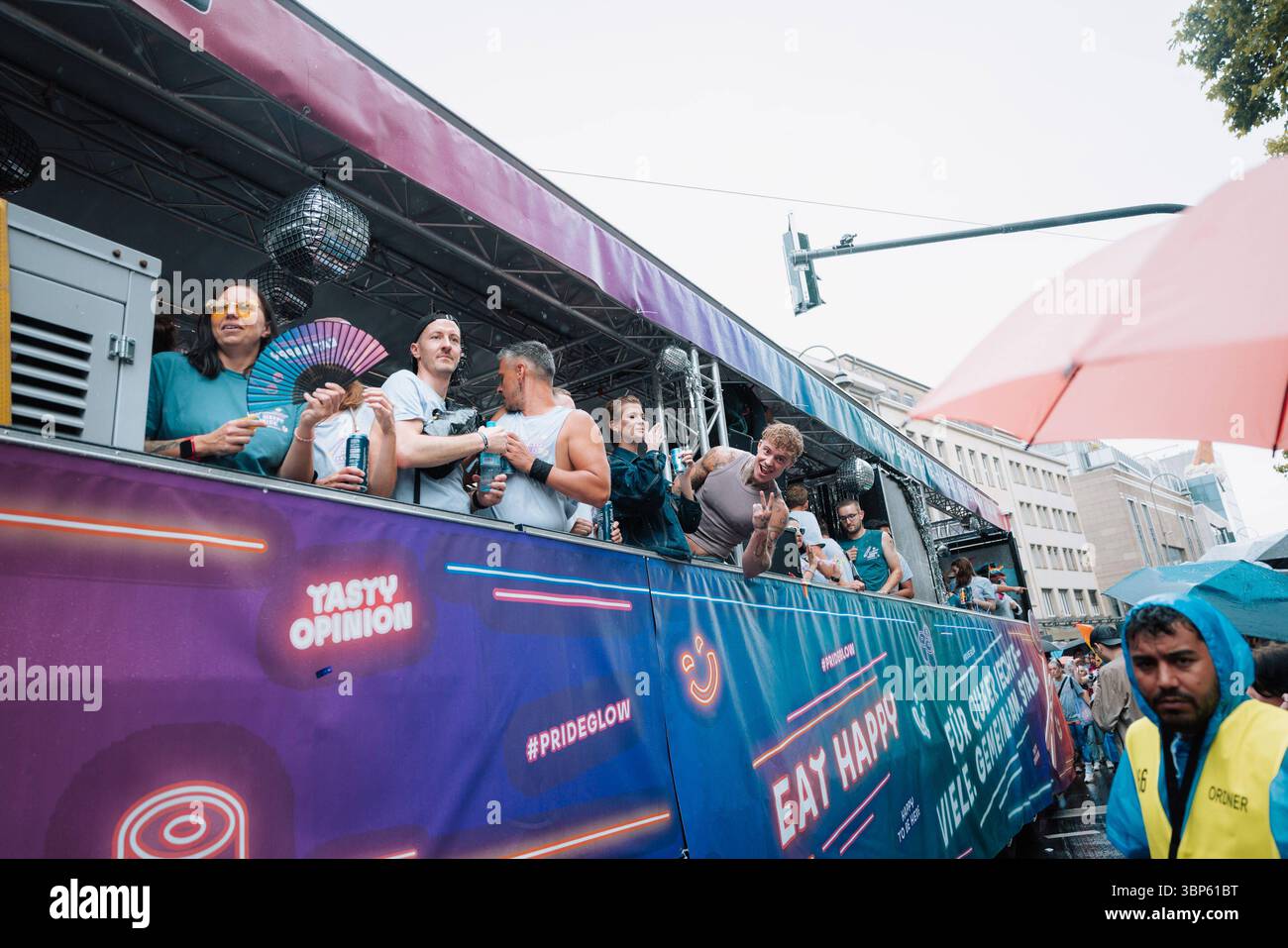 06.07.2025, CSD Köln 2025, Parade und Demonstration für Vielfalt und ...