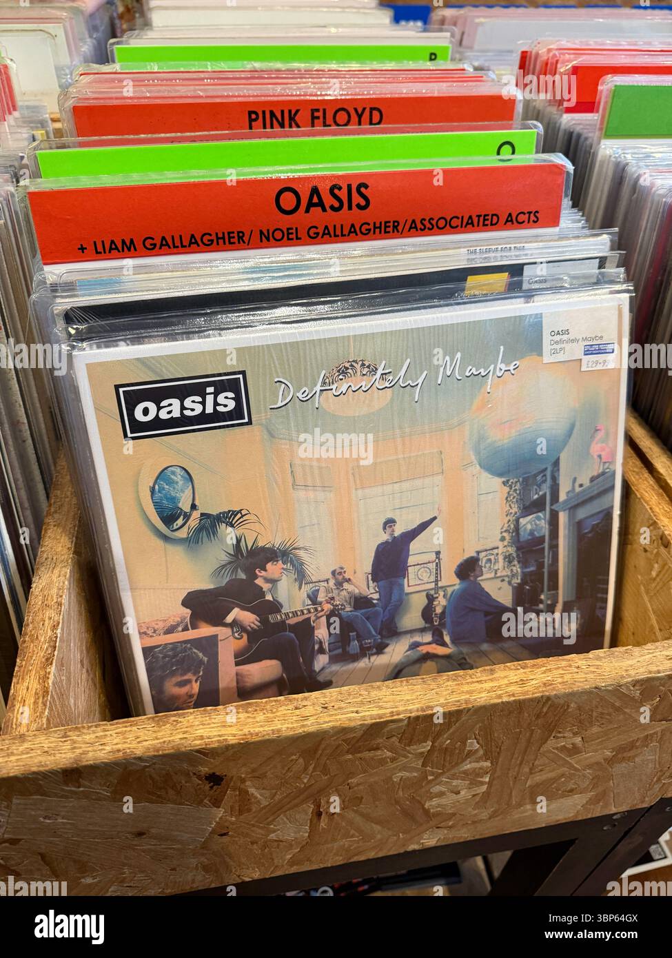 Box vinyl records lps smartphone stock photos and images - Alamy