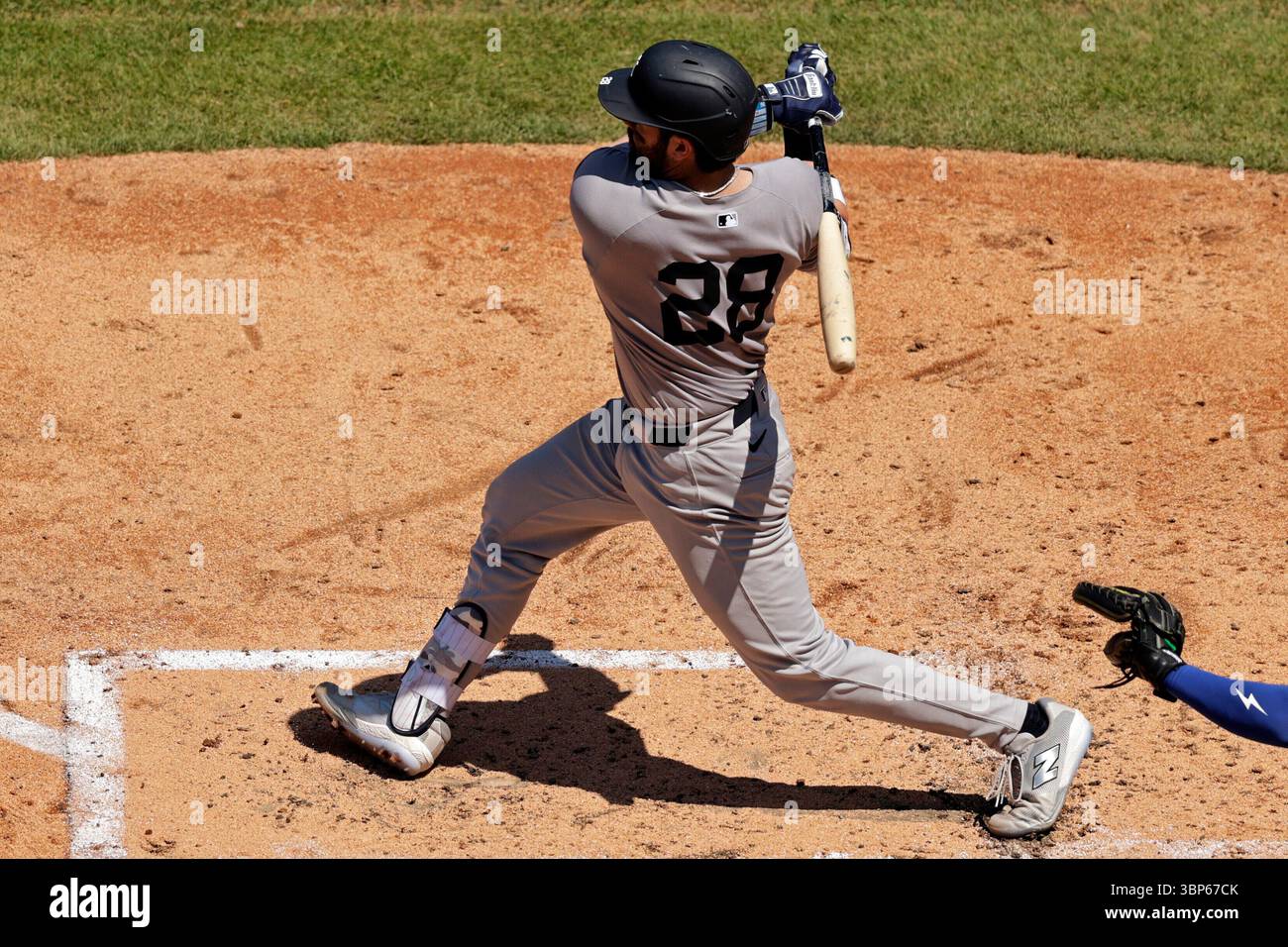New York Yankees' Austin Wells hits into a run-scoring fielder's choice ...