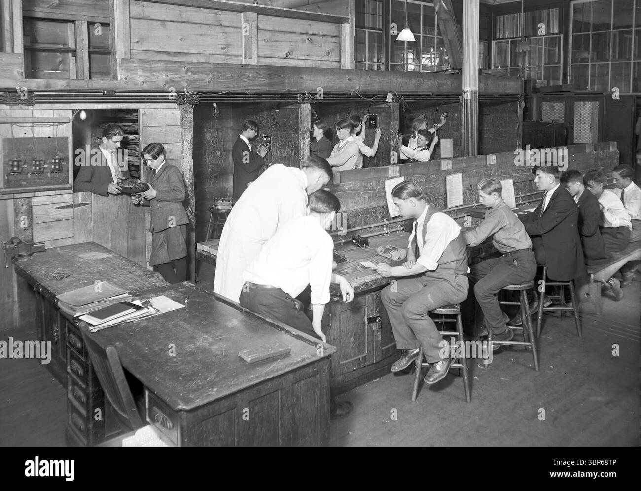 Wood shop class at the East Side Continuation School, New York City ...