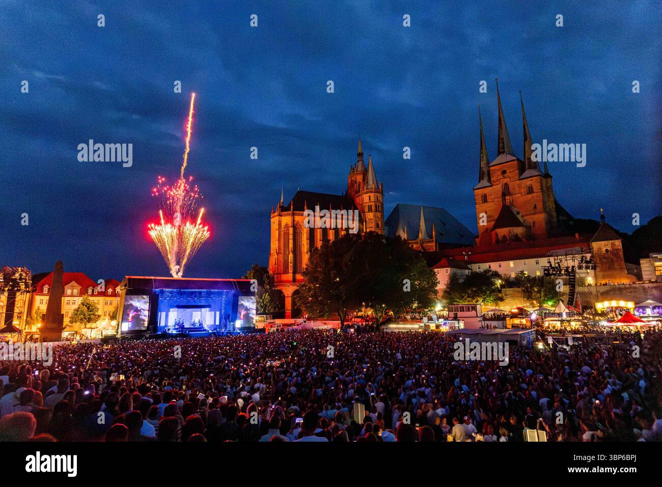 05.07.2025, GER, Kultur / Konzert, Domplatz Open Air 2025, Clueso Als Main Act stand Clueso ...