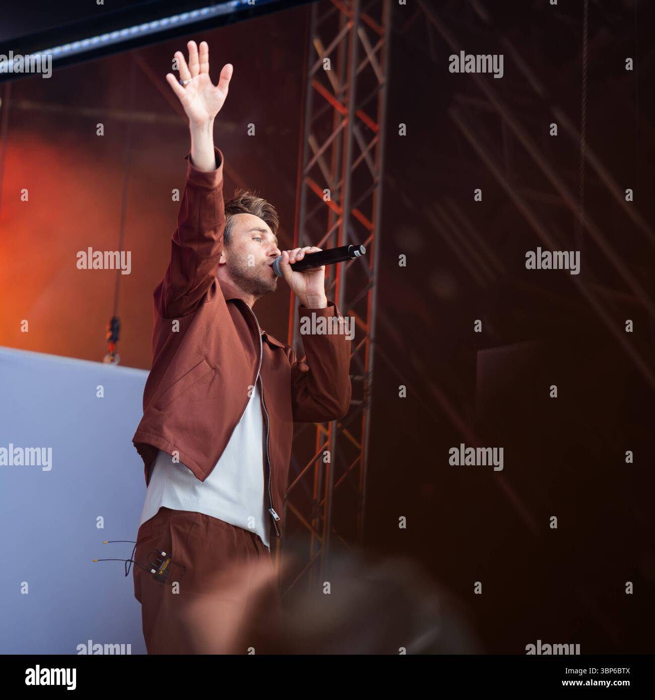 05.07.2025, GER, Kultur / Konzert, Domplatz Open Air 2025, Clueso Als Main Act stand Clueso ...