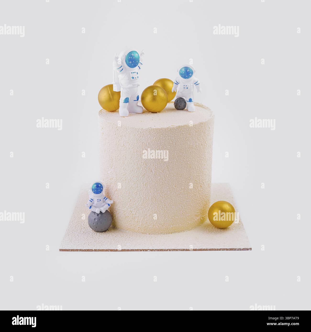 Festive imaginative birthday cake hi-res stock photography and images ...