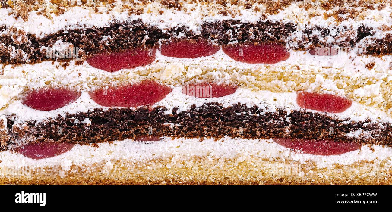 Delicious dessert features layers hi-res stock photography and images ...