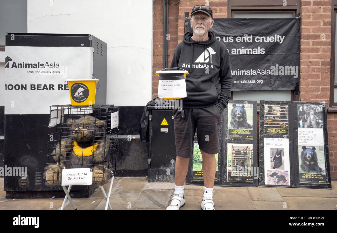 Charity collector on behalf of Moon Bear Rescue. Animal welfare ...