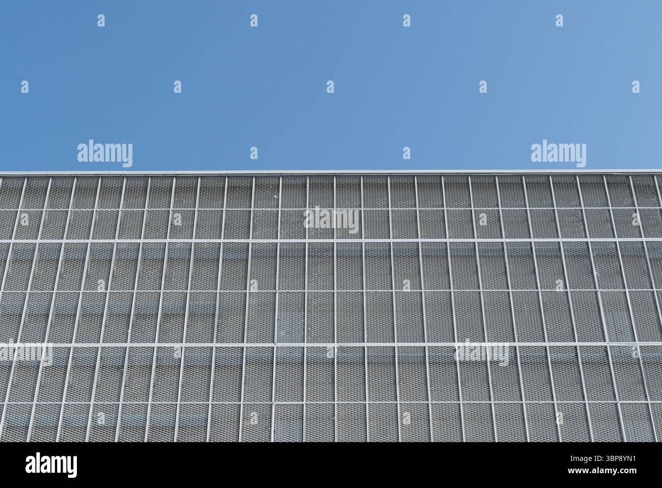 modern office building in daytime Stock Photo - Alamy