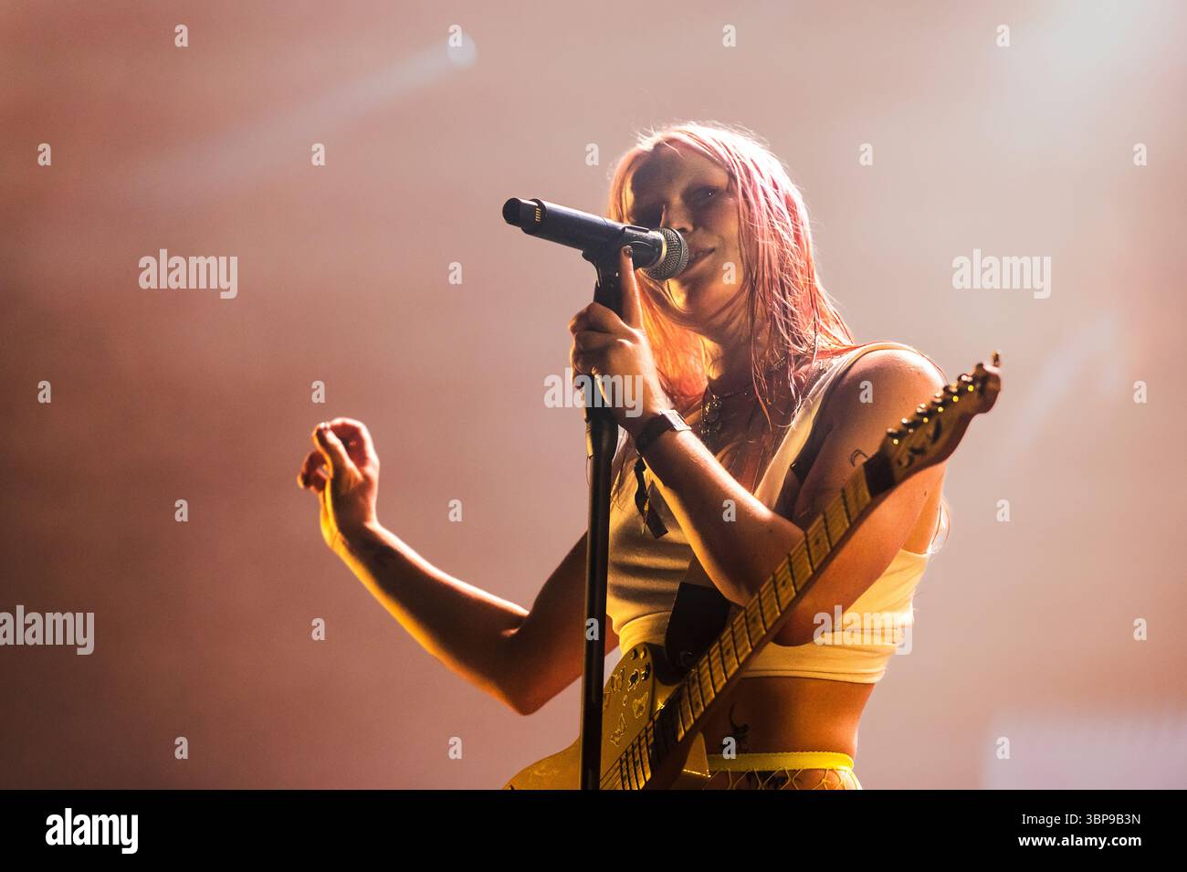 Wet Leg perform live at Primavera Sound Barcelona 2025 Stock Photo - Alamy
