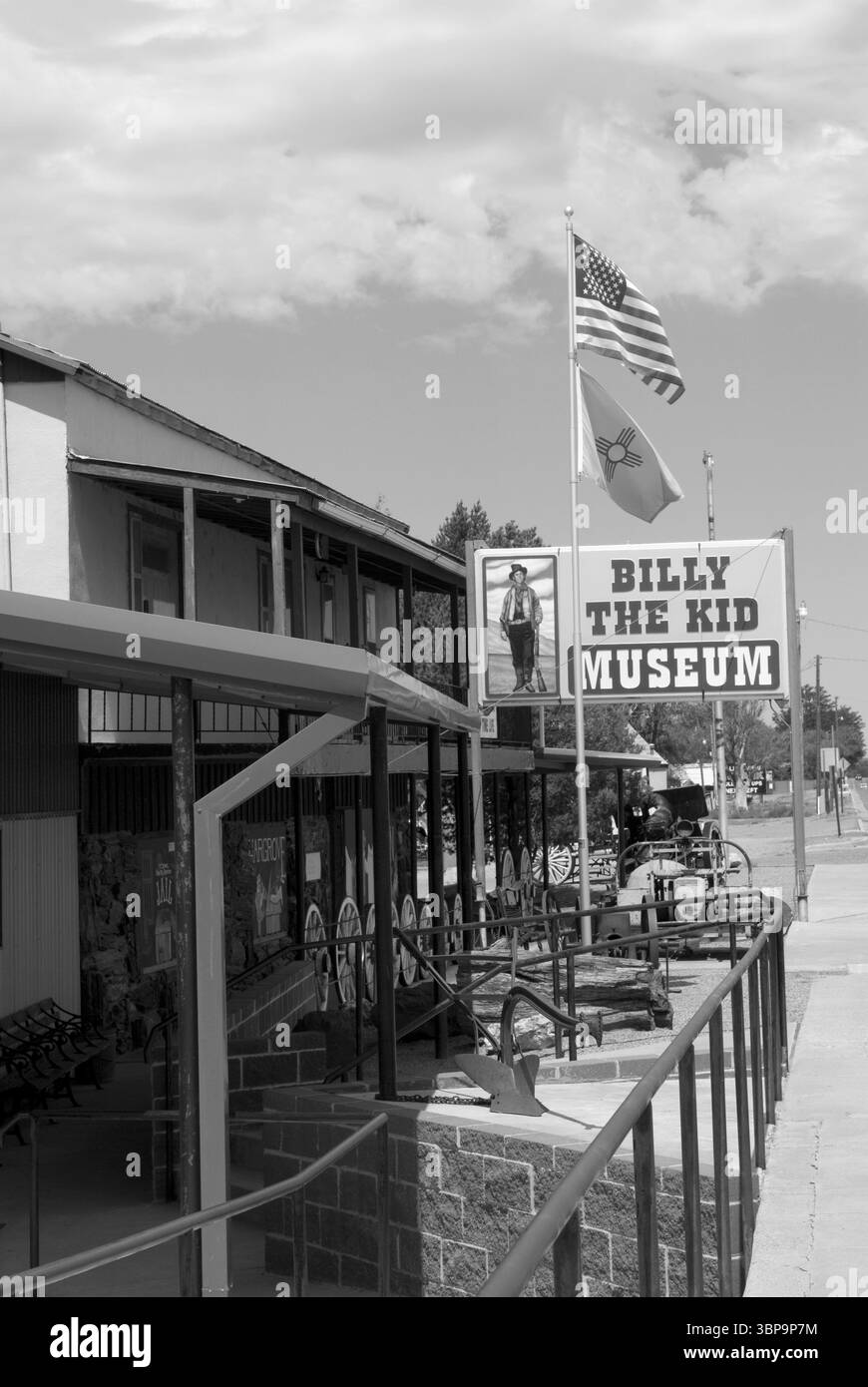 Billy the Kid Museum sign next to the historic museum building in Fort ...