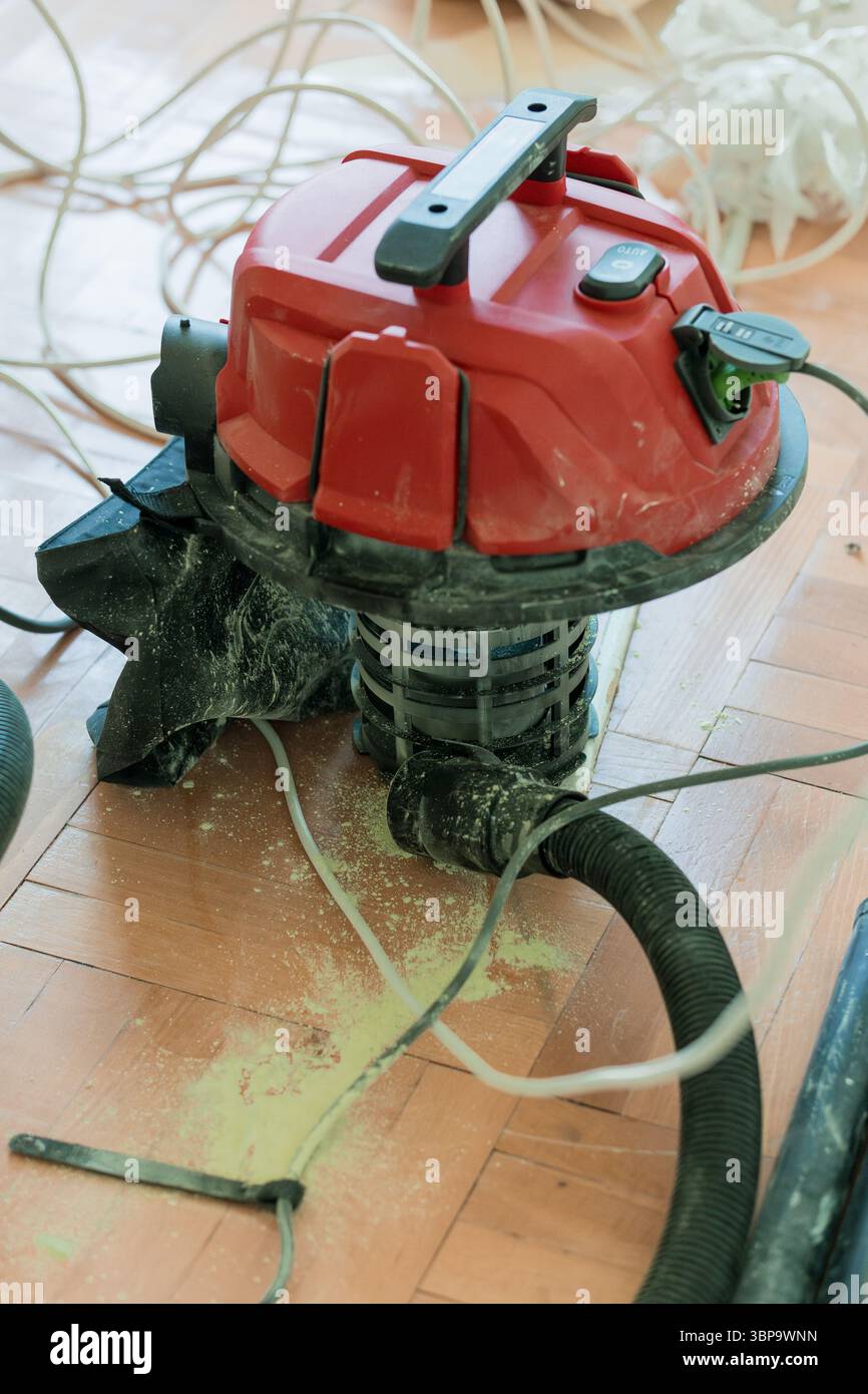 Drywall dust hi-res stock photography and images - Alamy