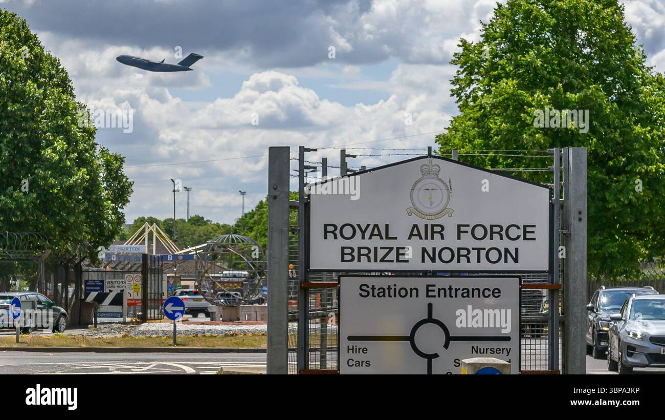 RAF Brize Norton Stock Photo - Alamy
