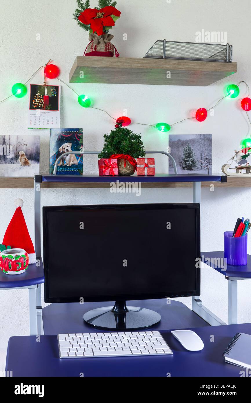 Christmas display 2025 hi-res stock photography and images - Alamy