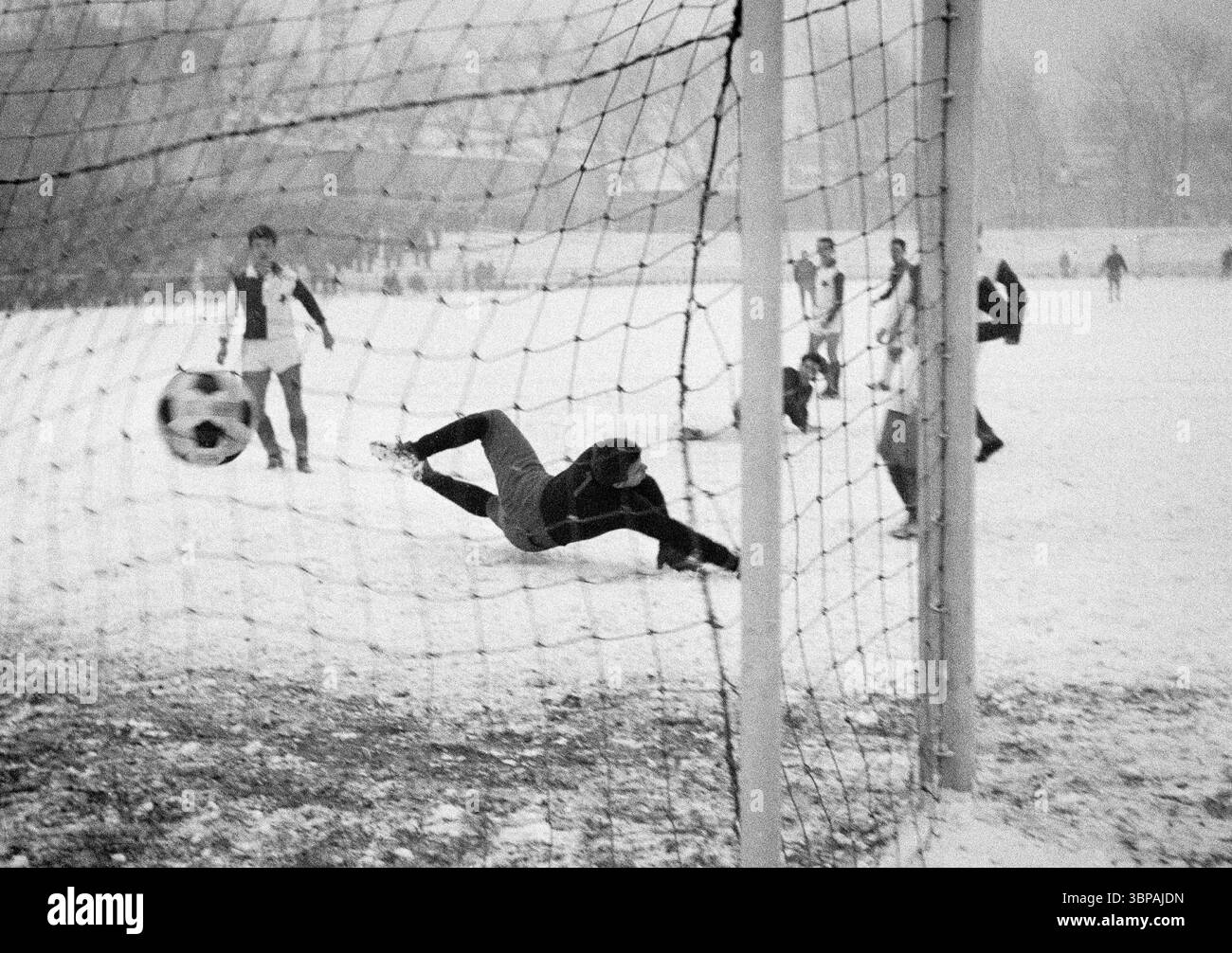 26 04 1964 Black and White Stock Photos & Images - Alamy