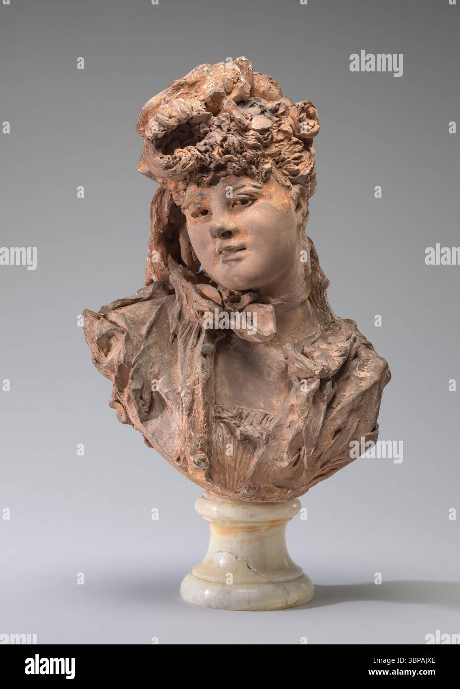 French terracotta busts hi-res stock photography and images - Alamy
