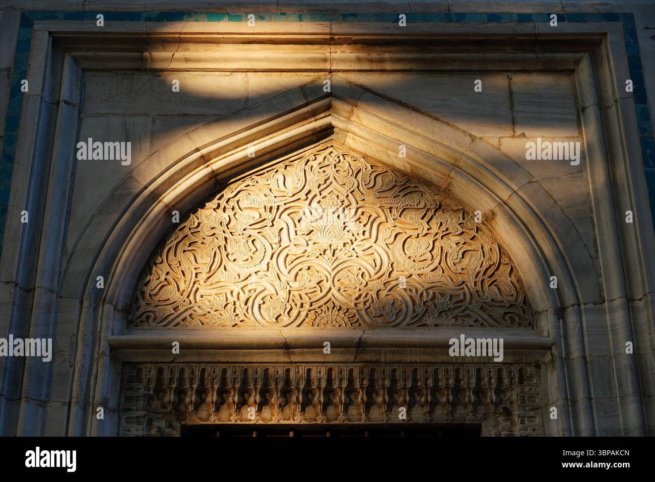 Yesil Mosque on the east side of Bursa, Turkiye Stock Photo - Alamy