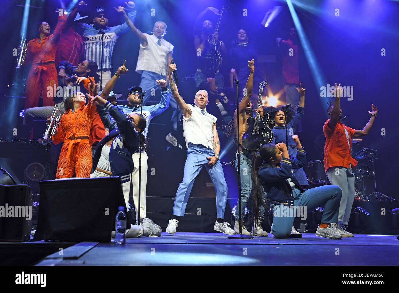 LONDON, ENGLAND - APRIL 12: Macklemore (Benjamin Haggerty) performing ...